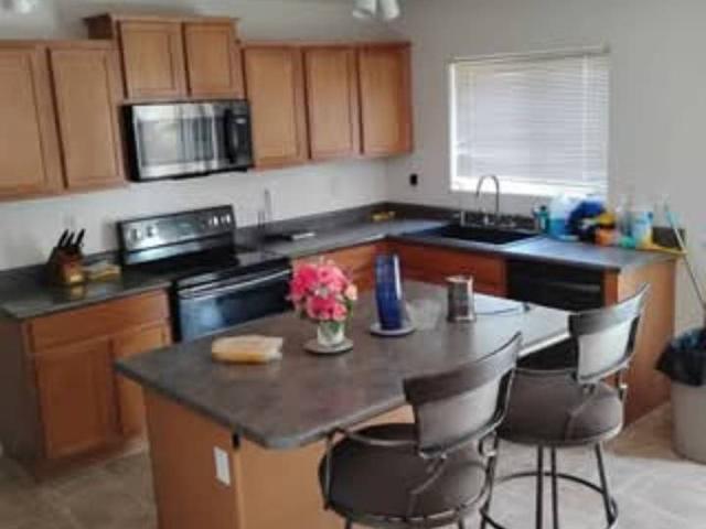 Private room for rent