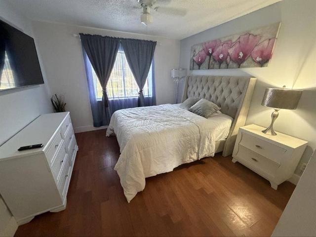 Private room for rent