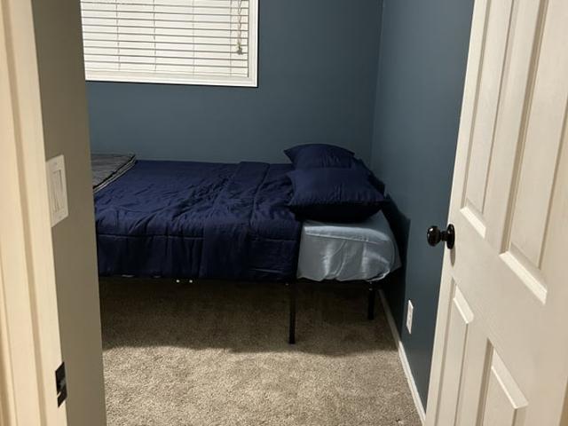 Private room for rent
