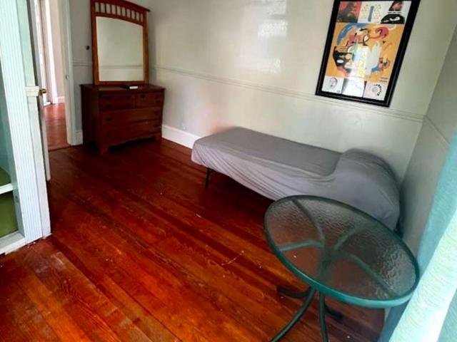 Private room for rent