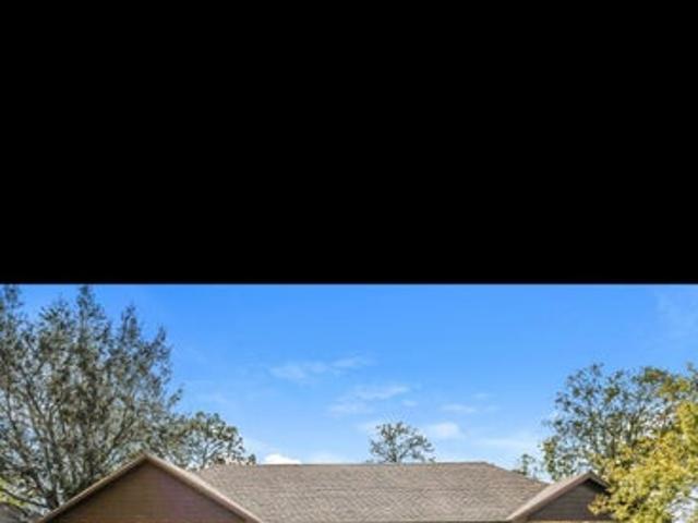 Private room for rent