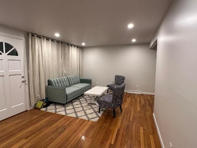 Private room for rent