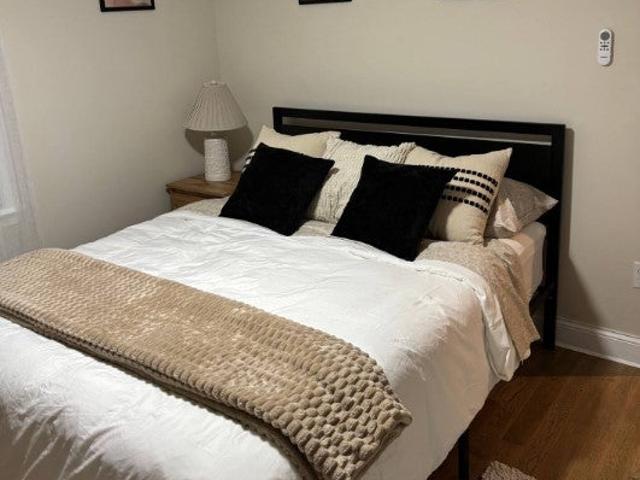 Private room for rent~~~~