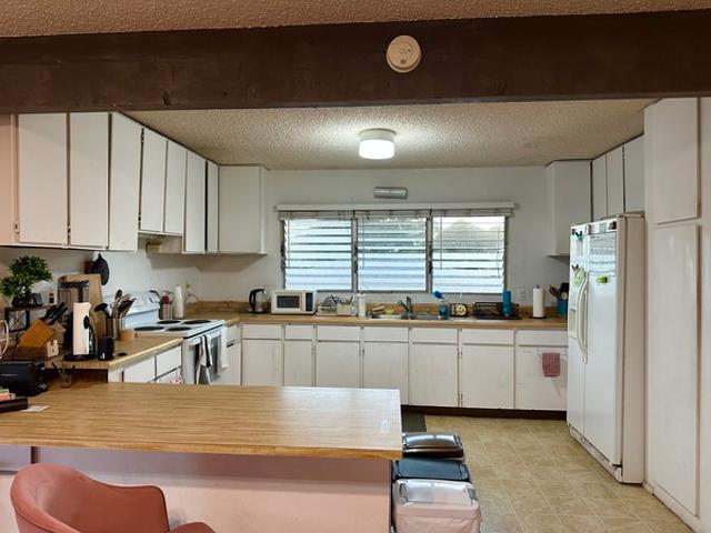 Private room for rent