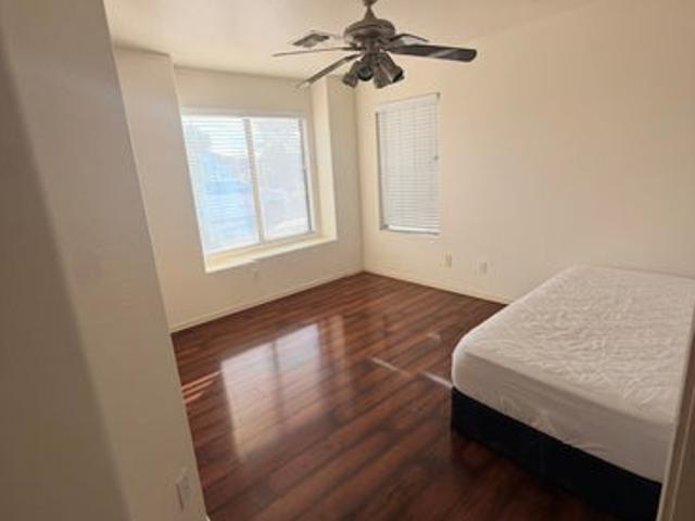 Private room for rent