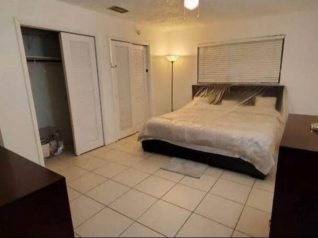 Private room for rent
