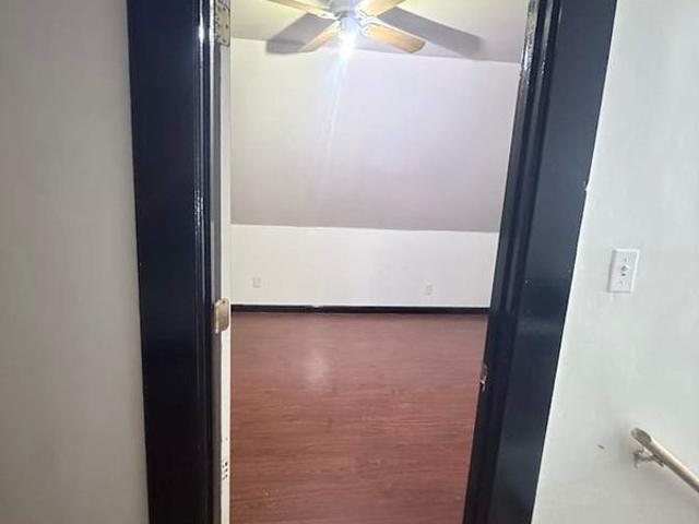 Private room for rent
