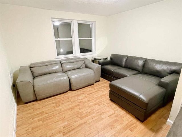 Private Room For Rent