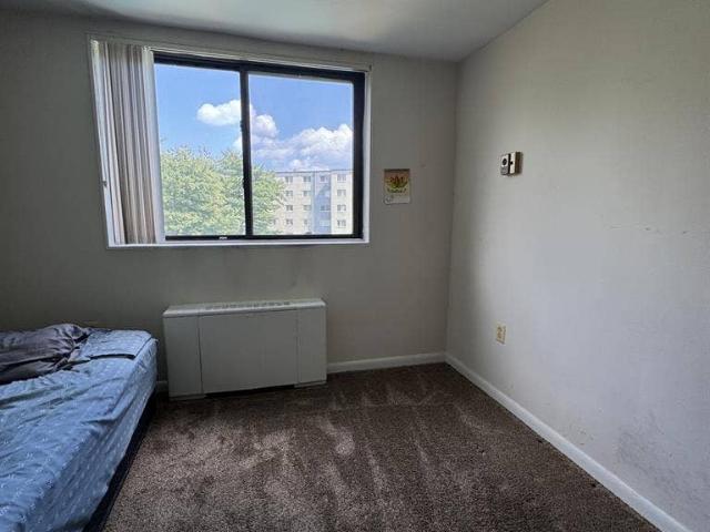 Private Room for Rent $672/ Month