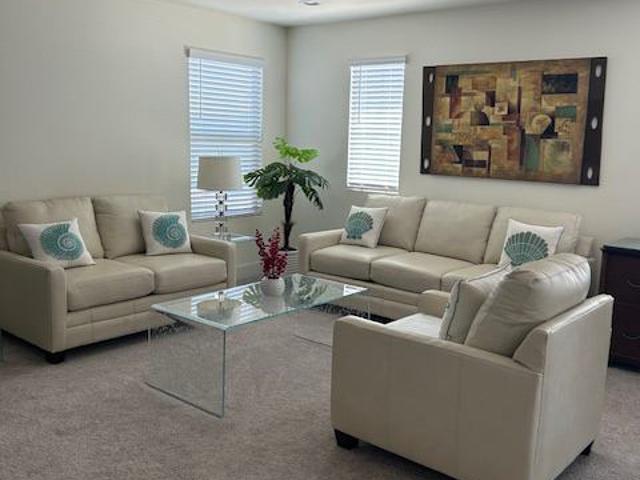 PRIVATE ROOM FOR RENT