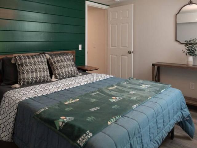 Private Room for rent !