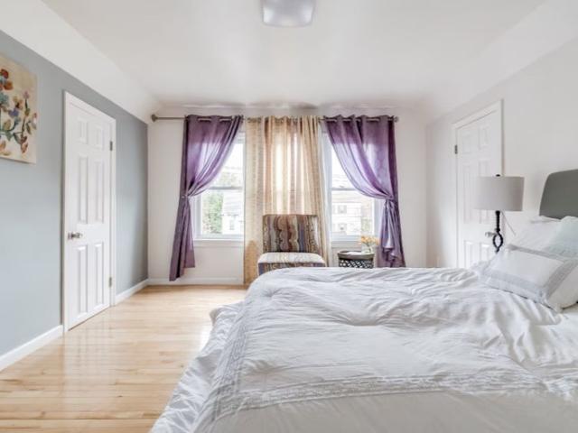 Private room for rent