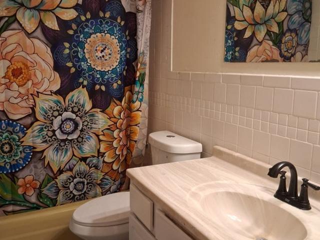 Private room for rent