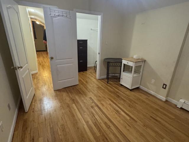 private room for rent