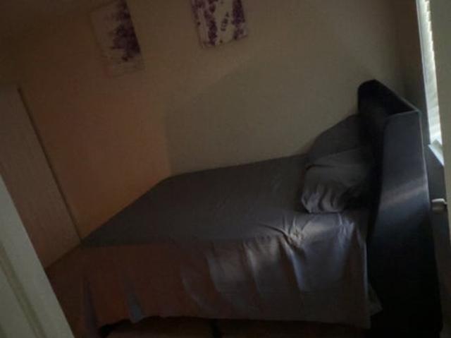 Private room for rent