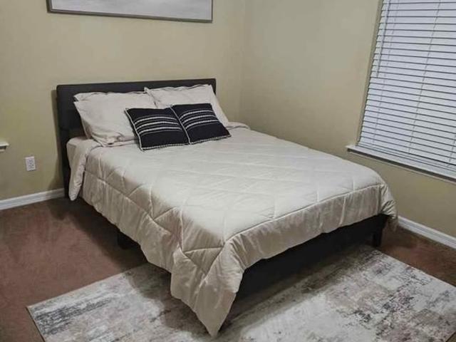 Private room for rent