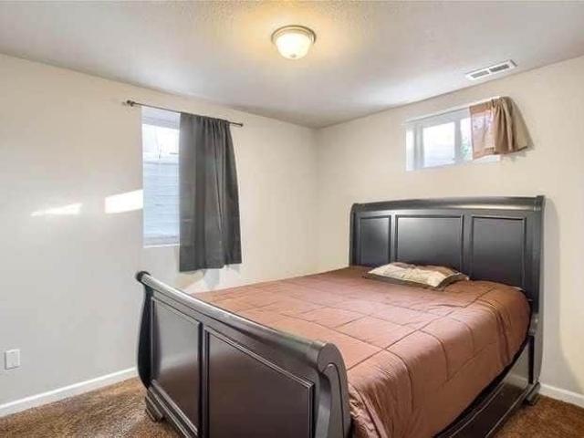 Private room for rent Denver 80221