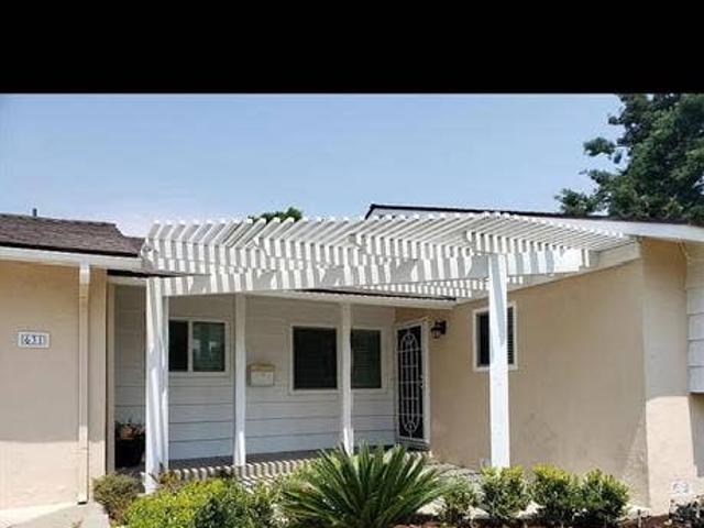 Private room for rent for female