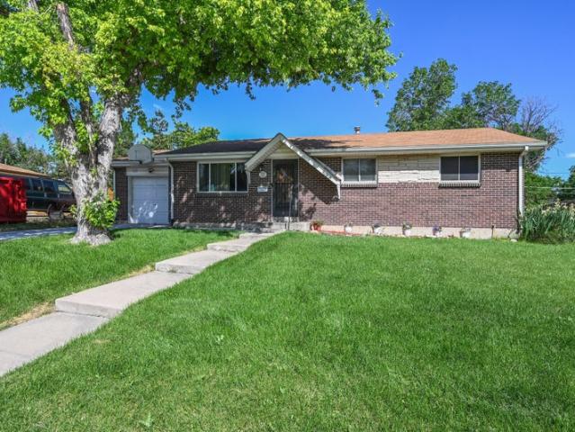 Private Room for Rent in Arvada Utilities Includ