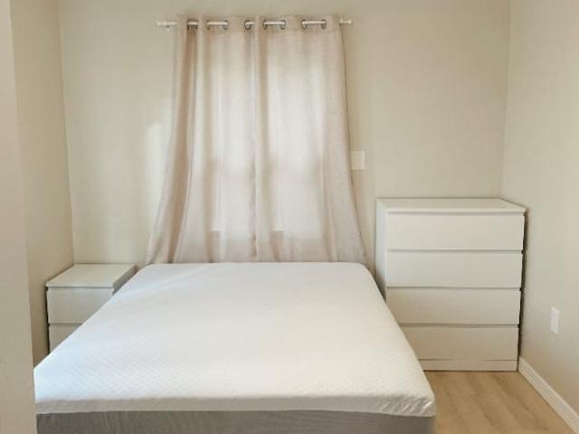 Private Room for Rent in Shared Home in St Pete