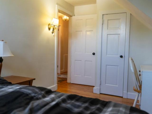 Private Room for Rent in Shared Home Spfld