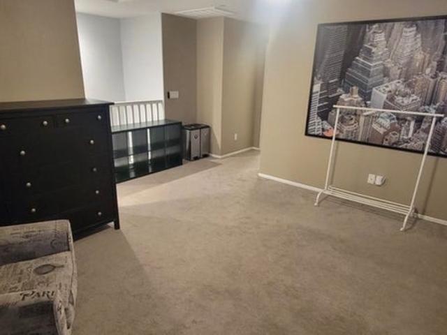 Private Room for Rent in Riverside, CA – Quiet & C