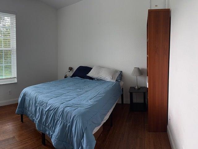 Private room for rent Metrowest Gated Community