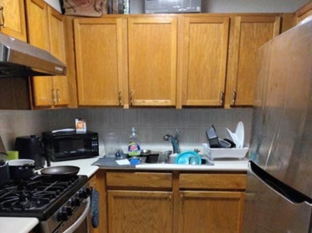private room for rent. woodside queens 11377