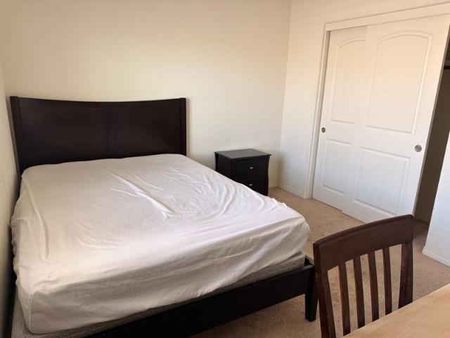 Private room for rent with shared bathroom