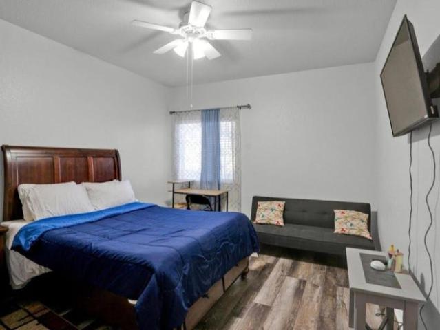 Private Room for Rent with shared Space COED