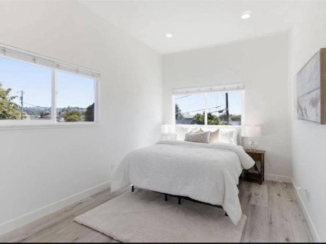 Private room in 3BD in Hayward