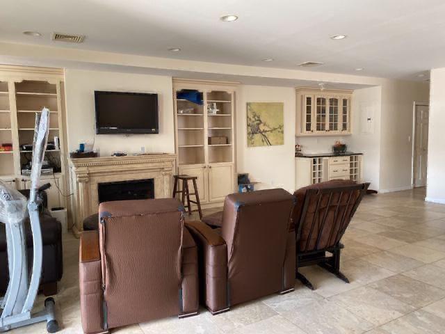 Private Room in 3BR/2BA Fully furnished House