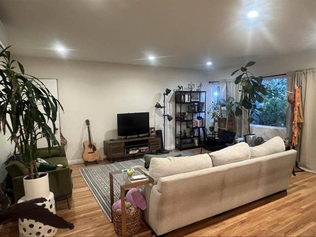 Private room in 2BR/2BA m0nth2m0nth