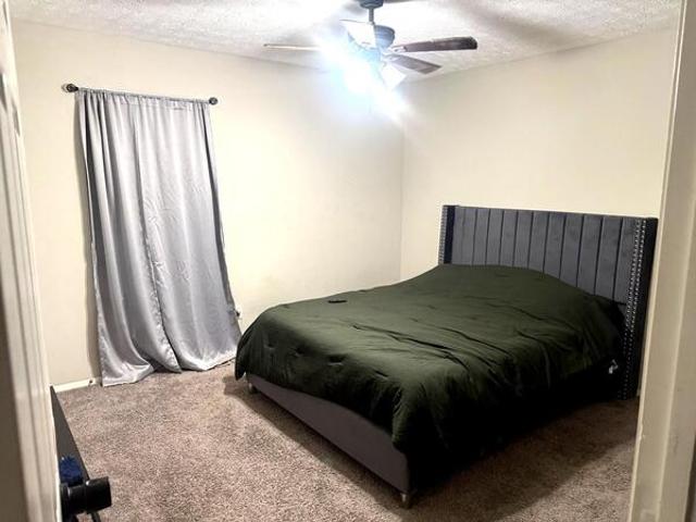 Private Room in 420 friendly Home