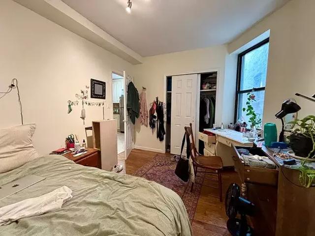 Private Room in Clinton Hill/ $1700 a month Shared Bathroom