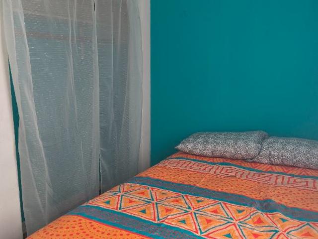 Private room in a quiet shared house