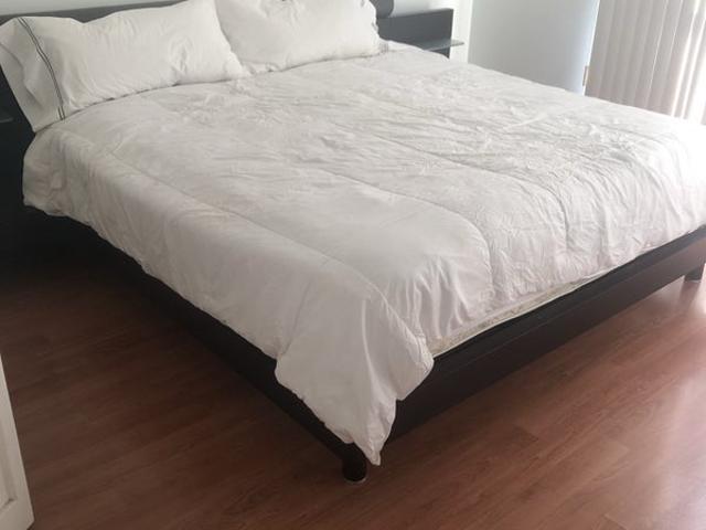 Private room in Aventura apartment complex