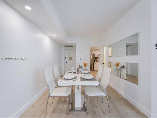 Private Room in Brickell Furnished