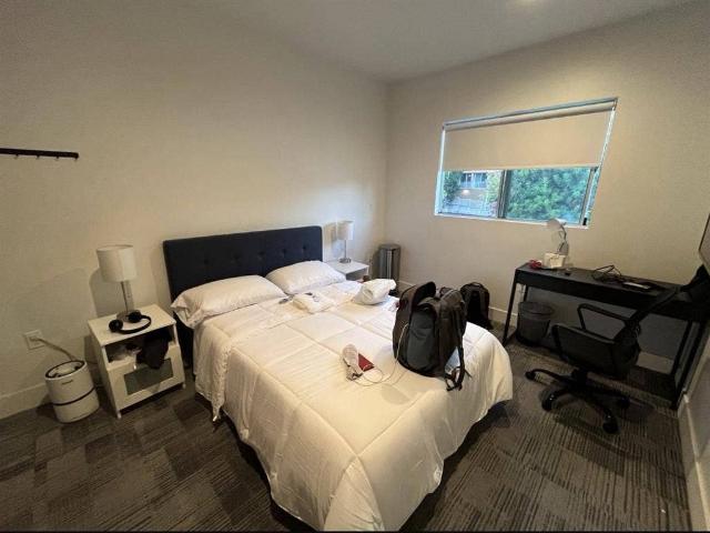Private room in Hollywood center