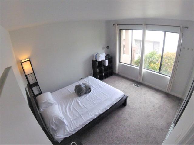 Private Room in Modern 4BR San Diego Townhome