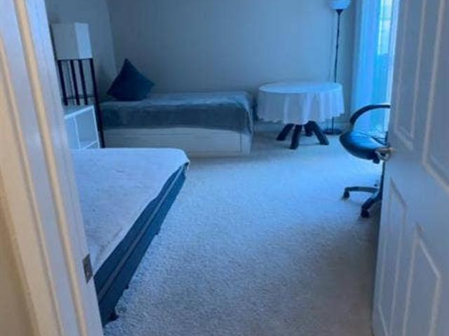 Private Room in Newport Beach
