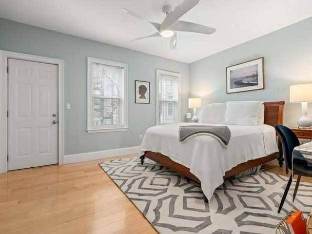 Private Room in South Boston Home