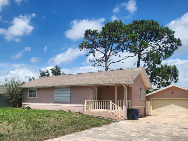 Private Room in San Carlos Park FL