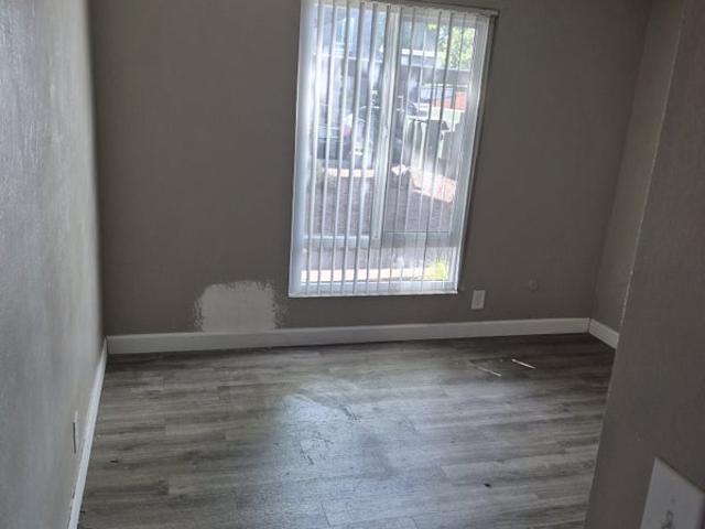 PRIVATE ROOM IN SHARED APT $825/MONTH+UTILITIES