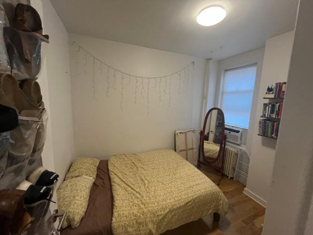 Private Room In Shared Apt In Ridgewood
