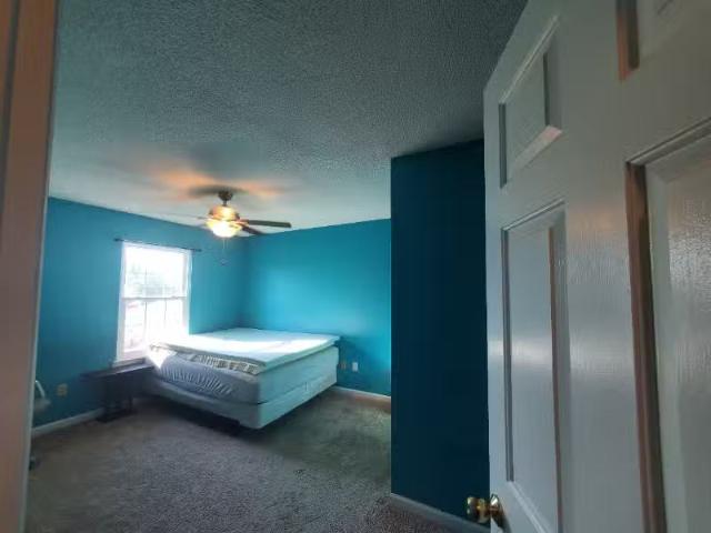 Private Room In Shared Home 761 E Northfield Blvd