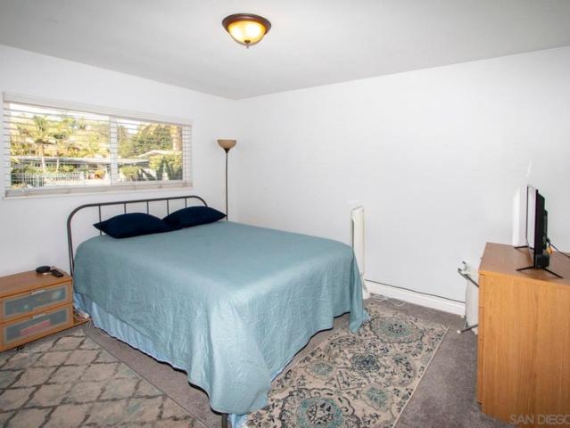 Private Room in Quiet Fallbrook Home