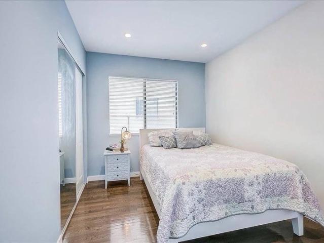 Private Room in Quiet Remodeled Culver City Home