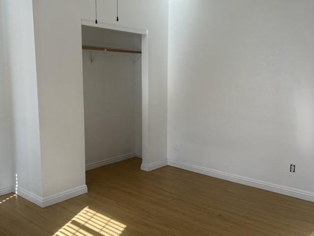 Private Room in West LA
