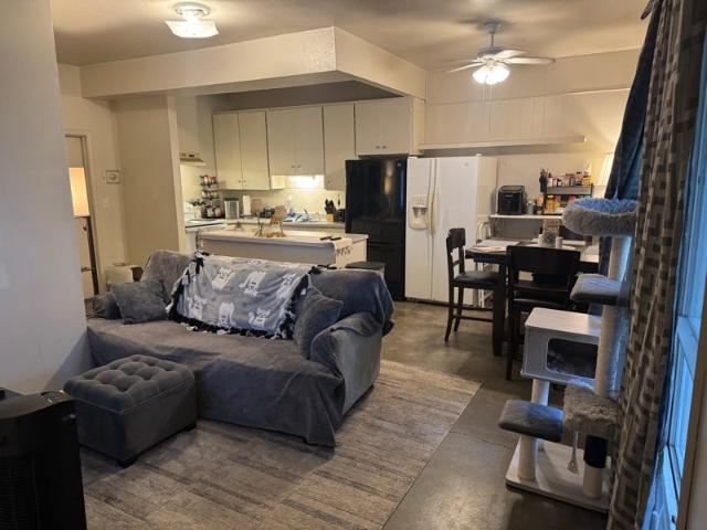 Private Room_Shared Apartment | 4116 W 88th AveUn